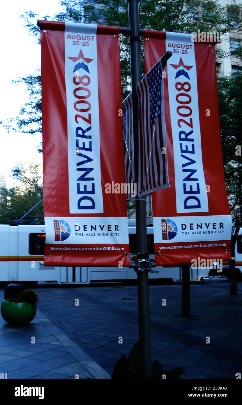 Convention signs hi-res stock photography and images - Alamy