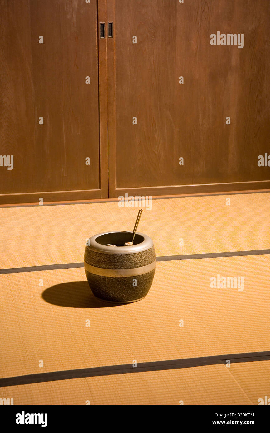 Old brazier hi-res stock photography and images - Alamy