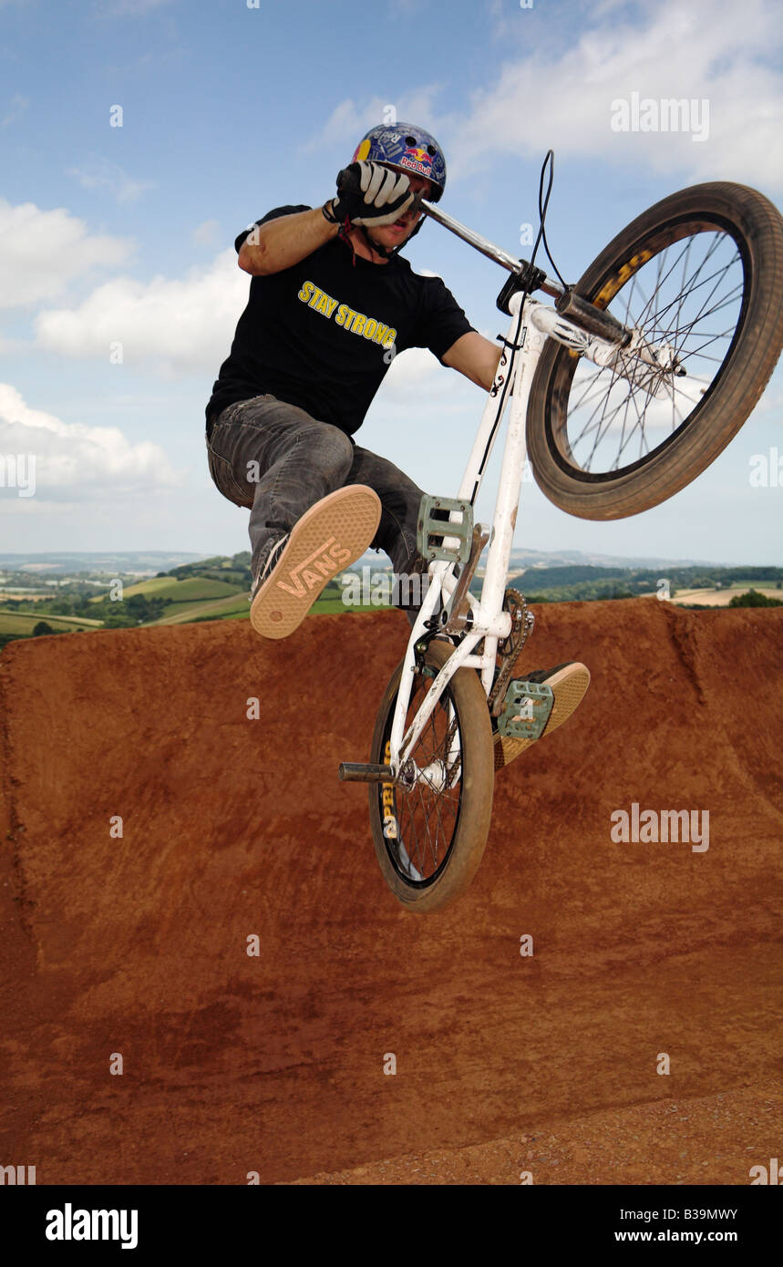 Bmx uk jump competition hi-res stock photography and images - Alamy