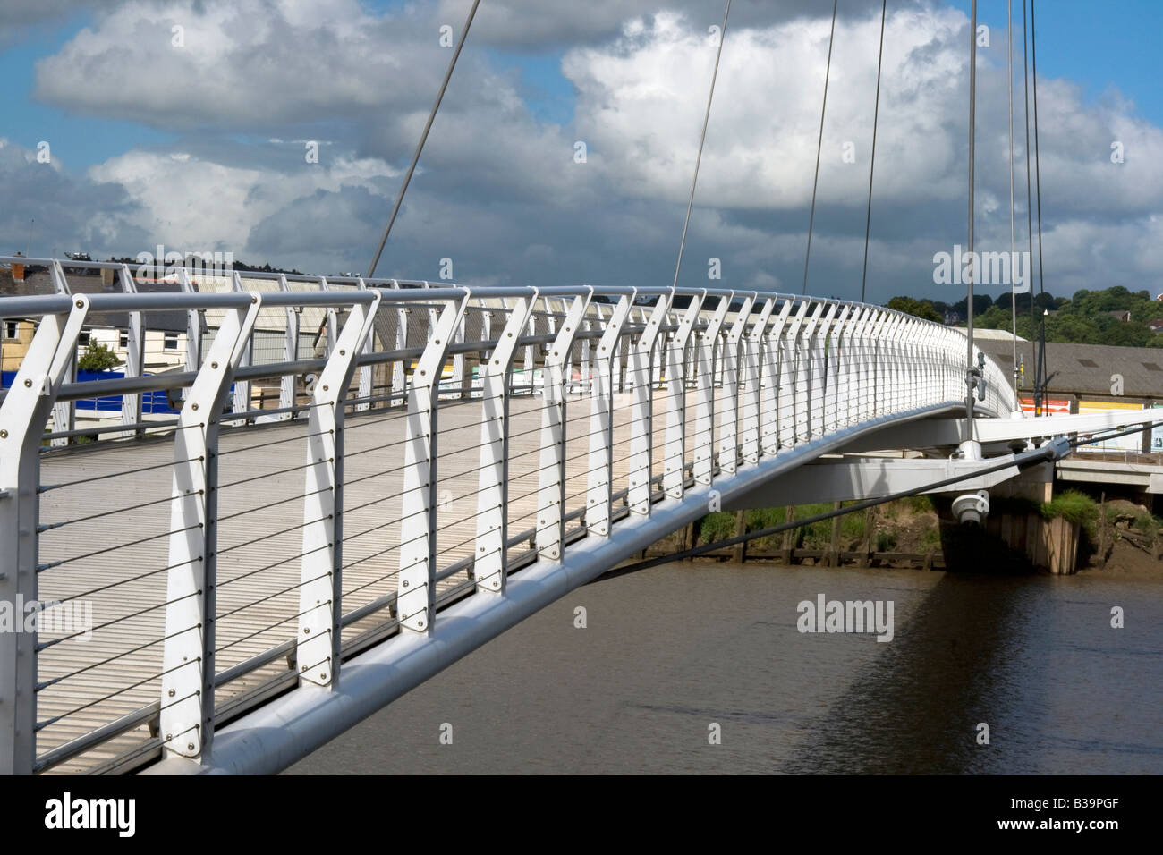 Usk footbridge hi-res stock photography and images - Alamy