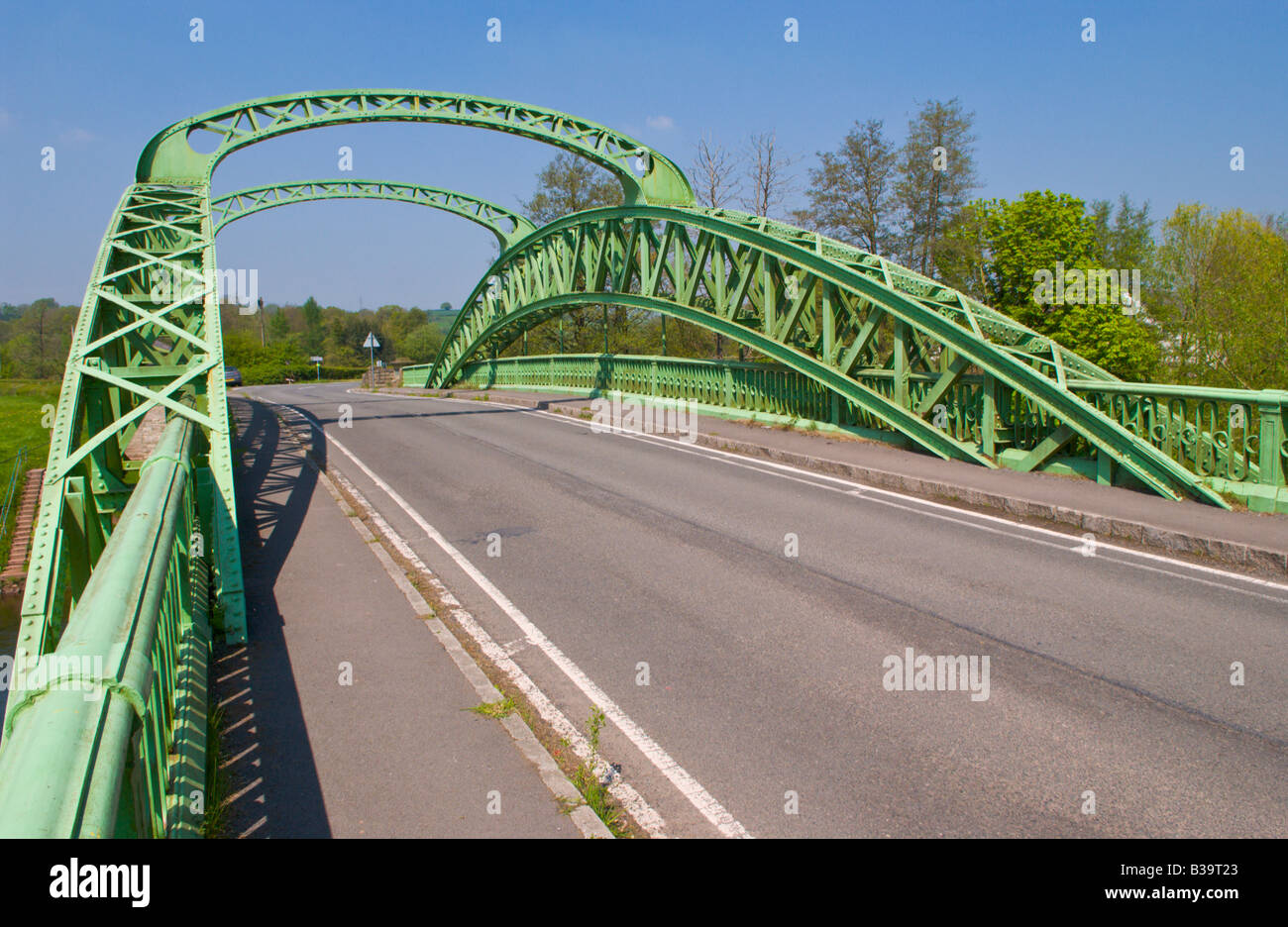 Chain Bridge a road bridge on the B4598 over the River Usk at Kemeys ...