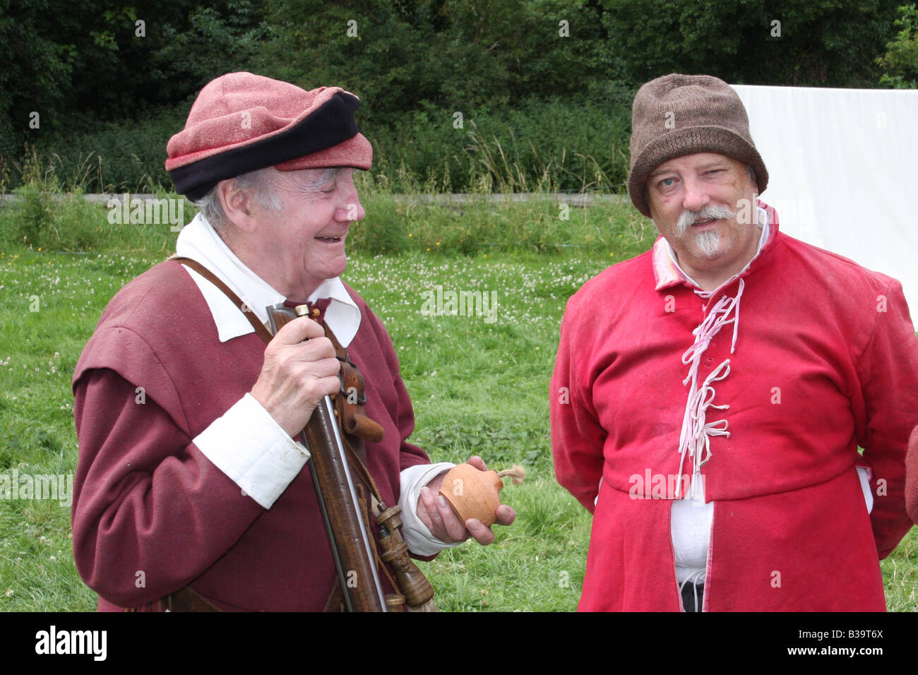 Musketeers at the re enactment of the battle of Faringdon in the ...