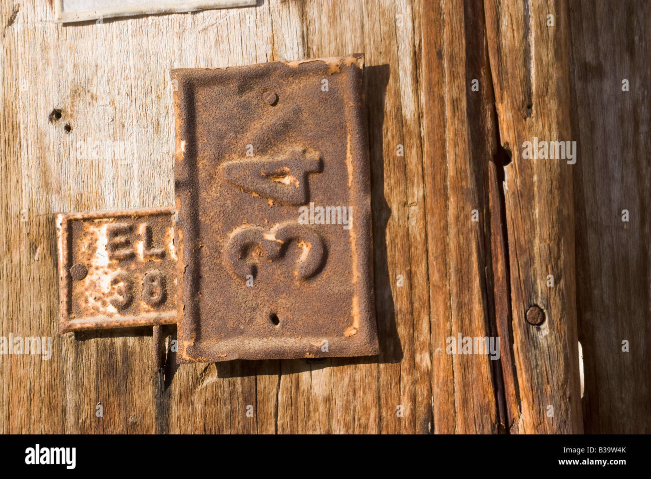 Plate number 34 hi-res stock photography and images - Alamy