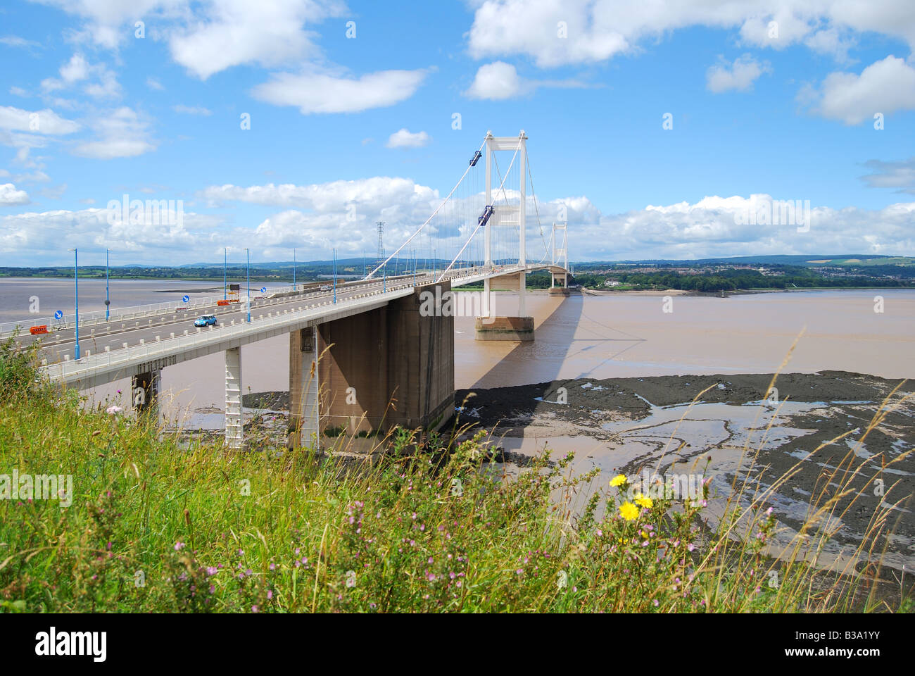 Bridge from england into wales hi-res stock photography and images - Alamy