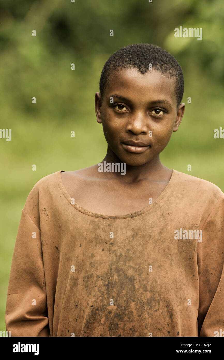 Scruffy boy hi-res stock photography and images - Alamy