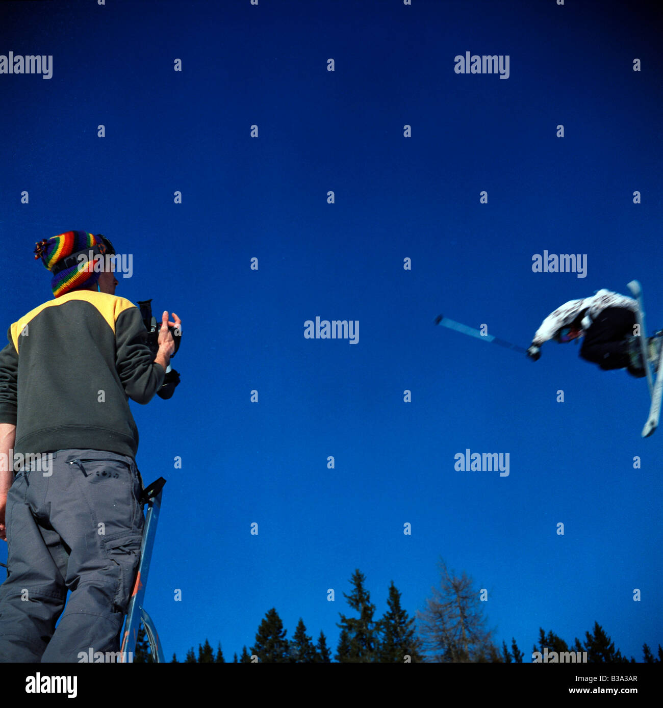 Extrem skiing hi-res stock photography and images - Alamy