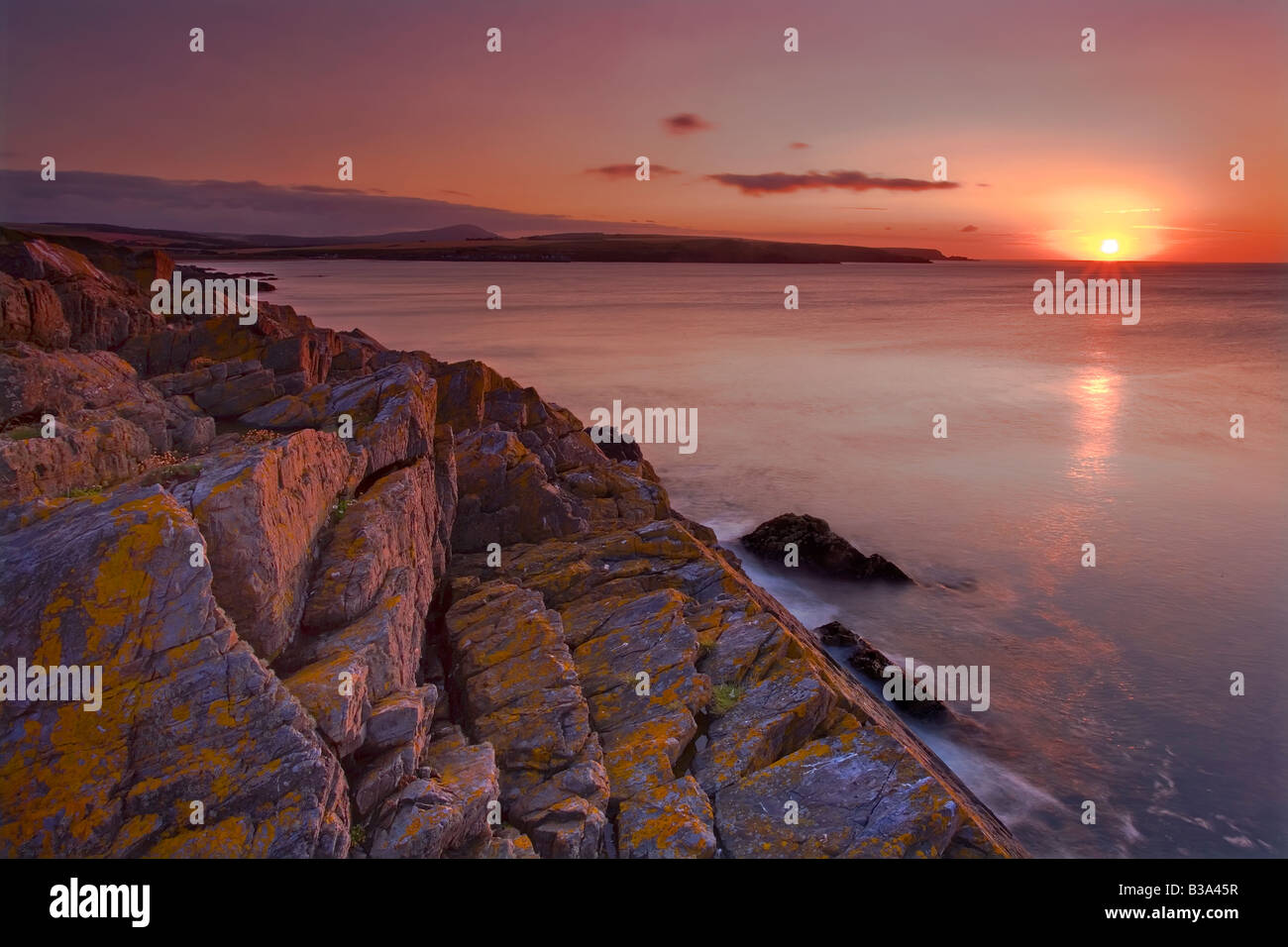 End bay hi-res stock photography and images - Alamy