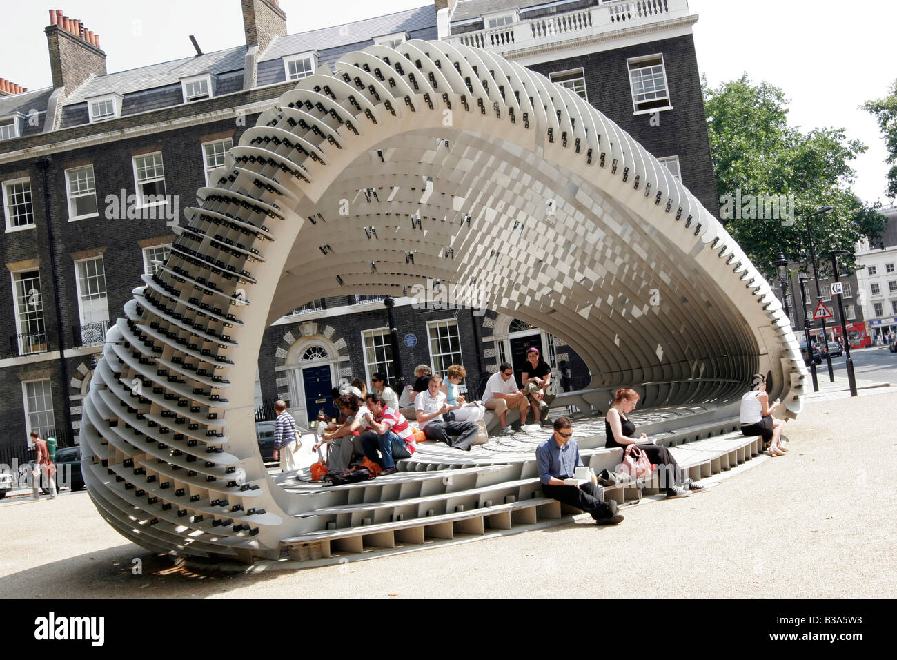 Temporary pavilion designed by Architecture students placed in Bedford ...