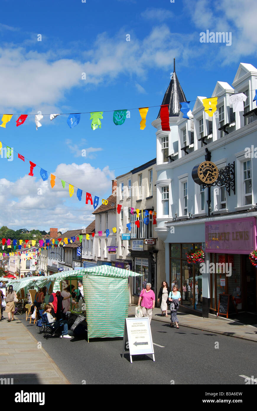 Street market, High Street, Chepstow, Monmouthshire, Wales, United ...