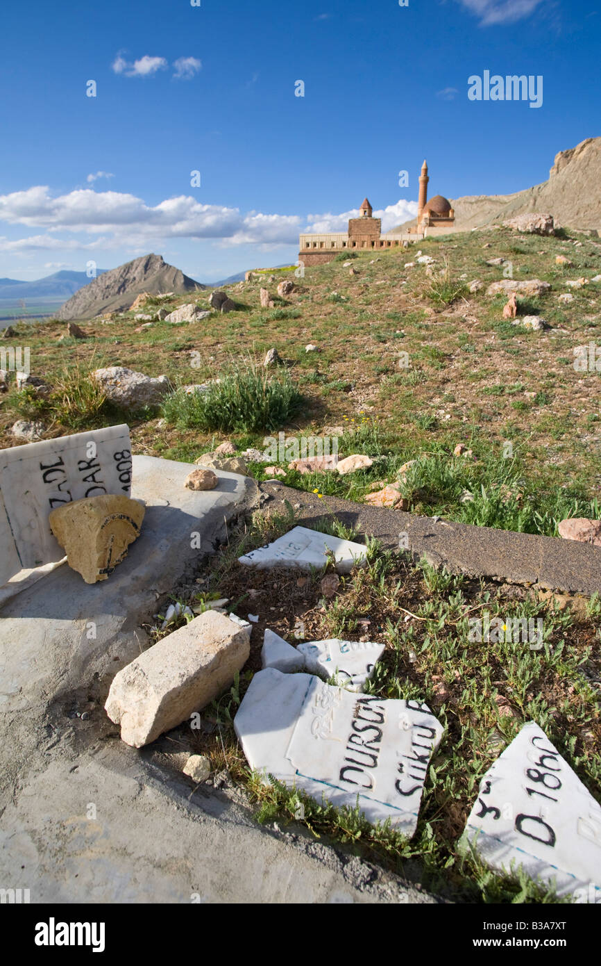 Turkey, Eastern Turkey, Dogubayazit, Graveyard below Ishak Pasa Palace ...