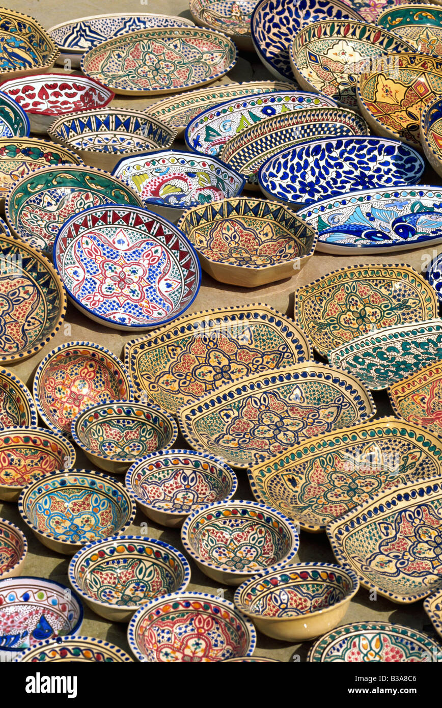 Nabeul pottery in souk, Medina, Tunis, Tunisia Stock Photo - Alamy