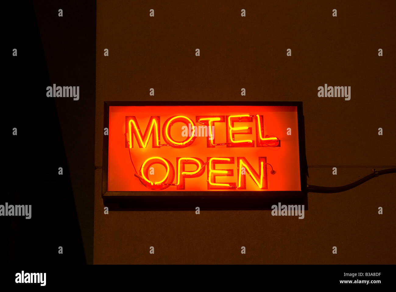 USA, Texas, Route 66, Shamrock, motel sign Stock Photo - Alamy