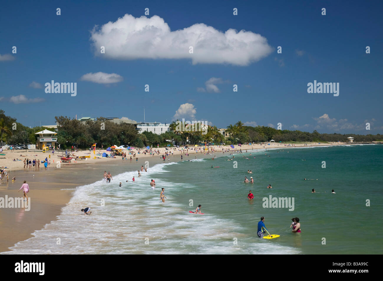 Australia, Queensland, Sunshine Coast, Noosa Heads, Noosa Main Beach ...