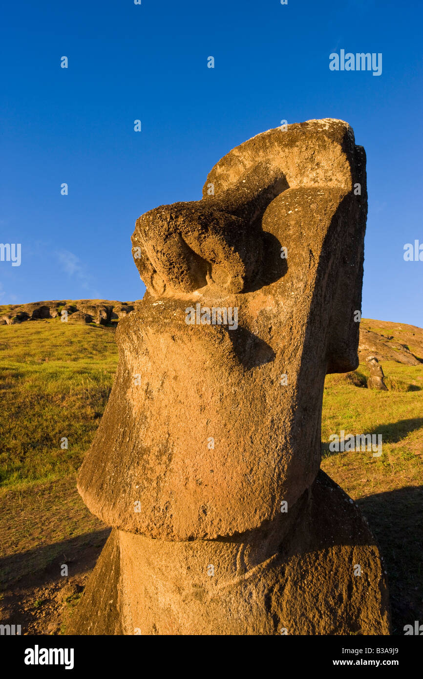 Giant monolithic stone maoi statue hi-res stock photography and images ...
