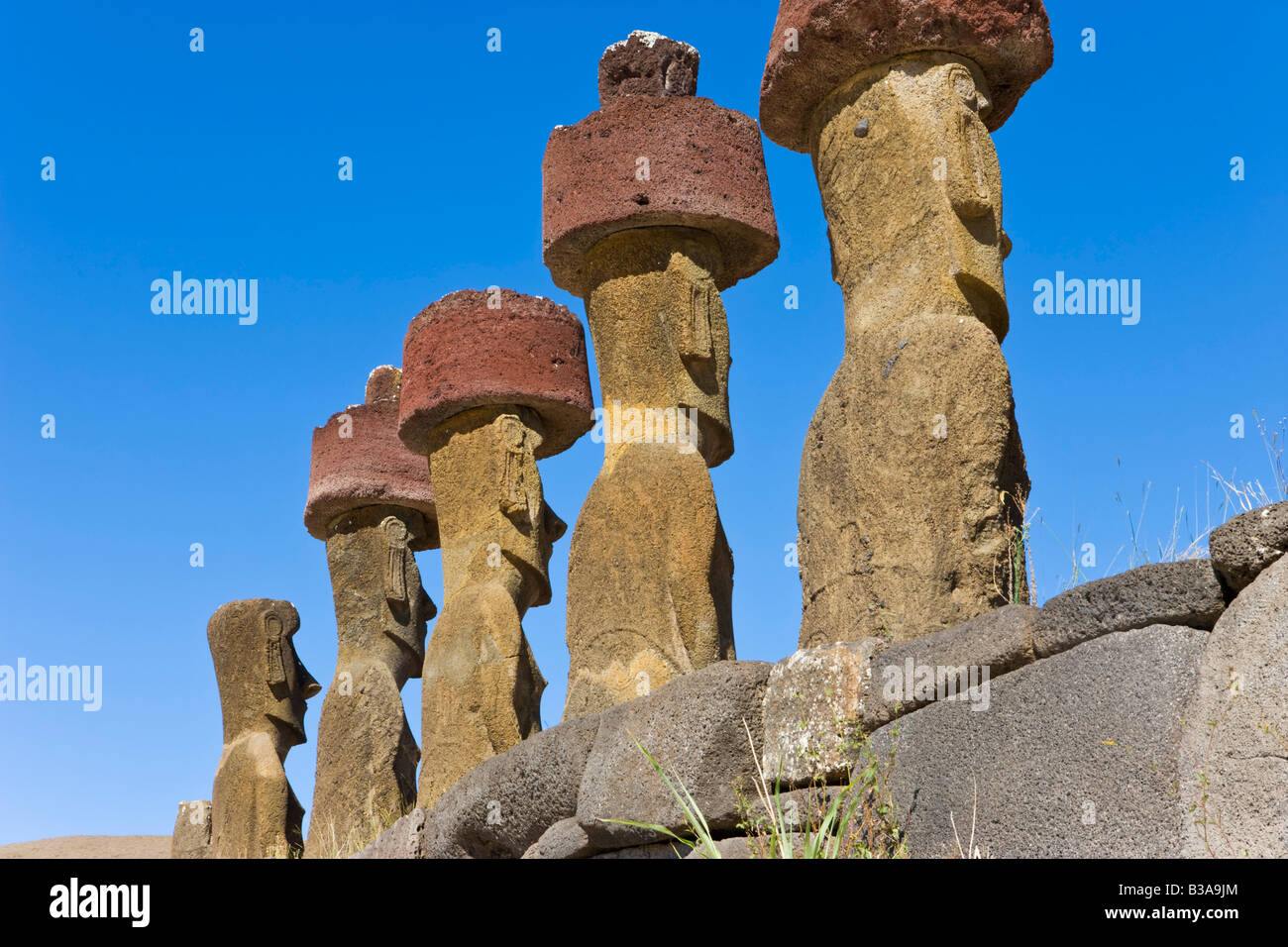 Chile, Rapa Nui, Easter Island, Anakena beach, monolithic giant stone ...