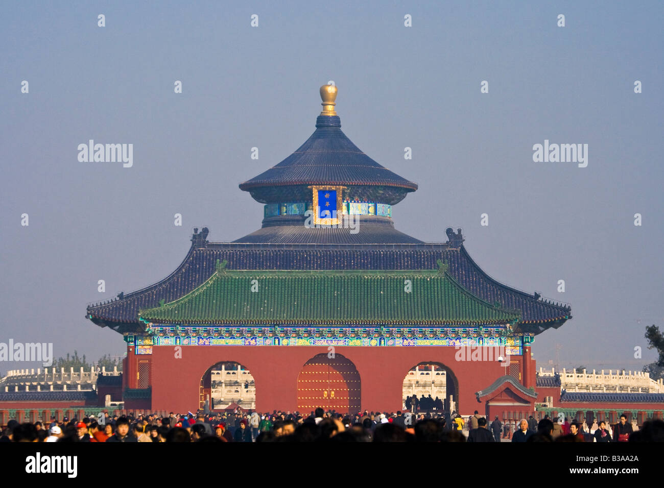 Entrance to the Imperial Vault of Heaven, Temple of Heaven Complex ...