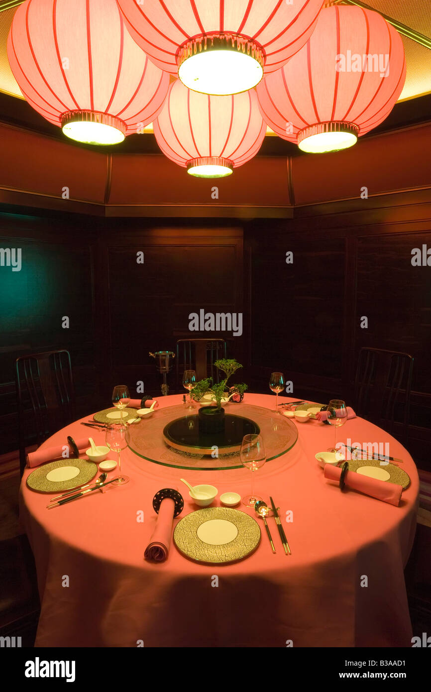 Asia, China, Hong Kong, Chinese restaurant interior Stock Photo - Alamy