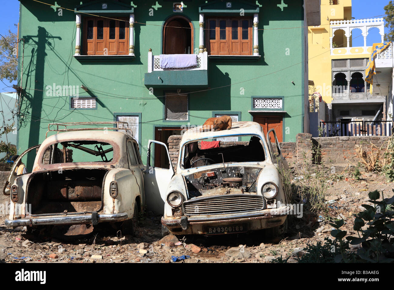 Old Ambassador cars, Udaipur, Rajasthan, India Stock Photo - Alamy