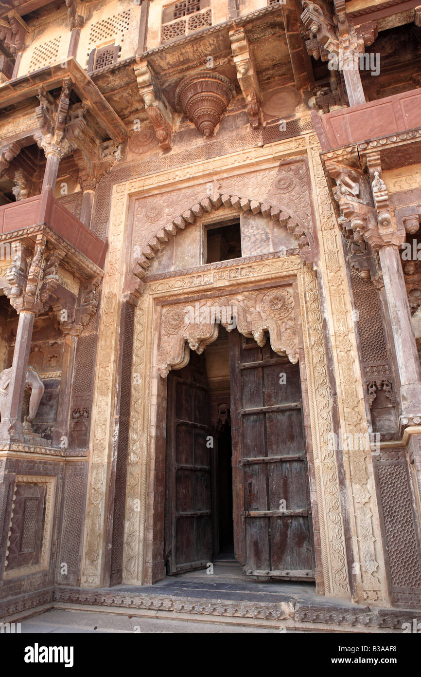 Jahangiri mahal, Orchha, Madhya Pradesh, India Stock Photo - Alamy