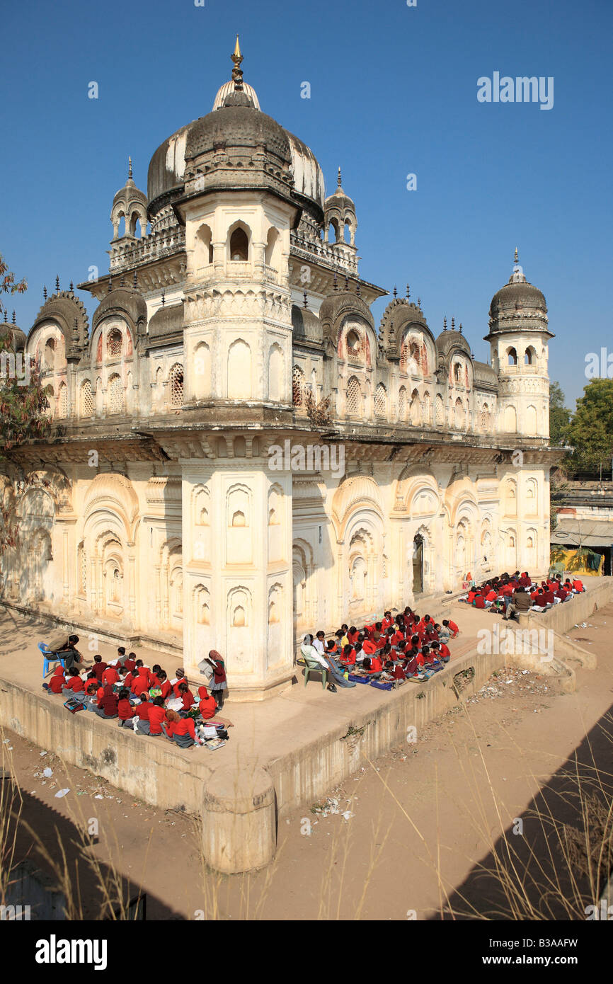 School building india hi-res stock photography and images - Alamy