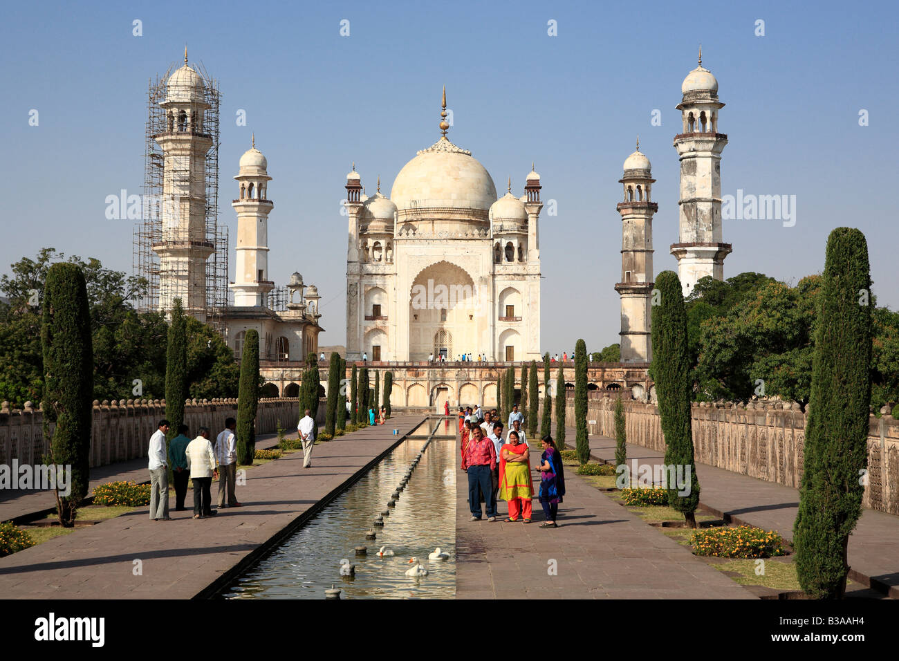 Bibi-ka maqbara (Poor Man's Taj), 1660-70-s, Aurangabad, Maharashtra ...