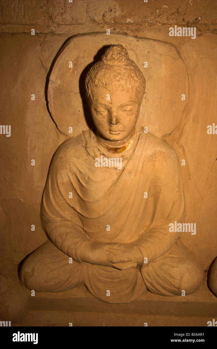 Buddhist statue pakistan hi-res stock photography and images - Alamy