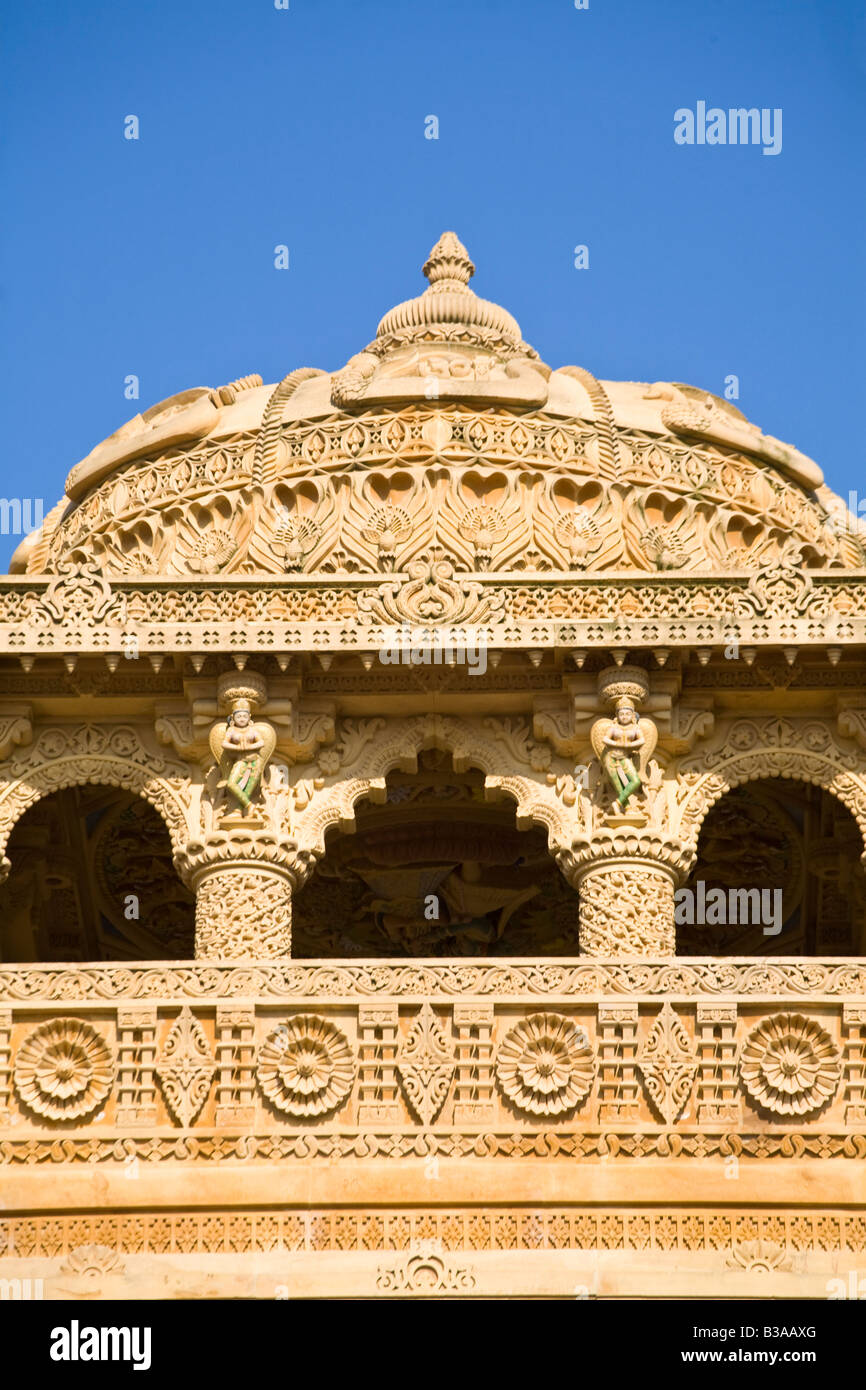 Hindu temple uk hi-res stock photography and images - Alamy