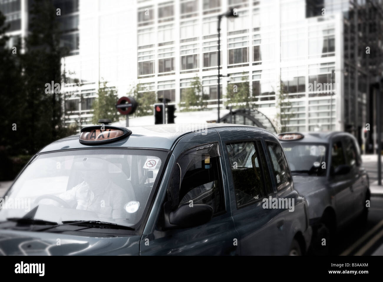 London underground tube driver hi-res stock photography and images - Alamy