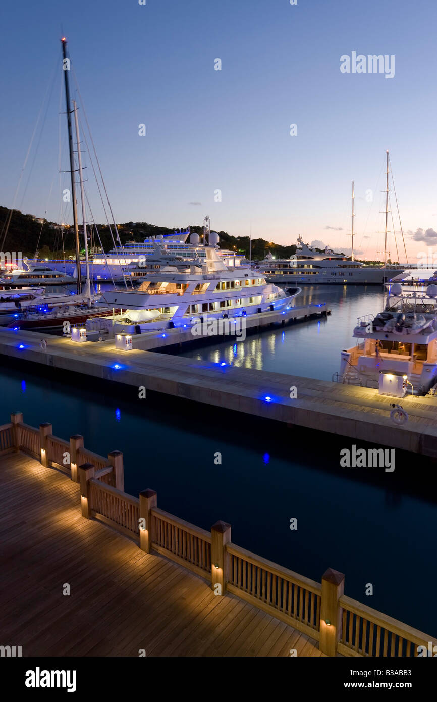 St thomas caribbean harbour hi-res stock photography and images - Alamy