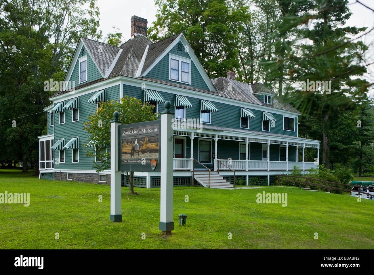 Zane grey house hi-res stock photography and images - Alamy