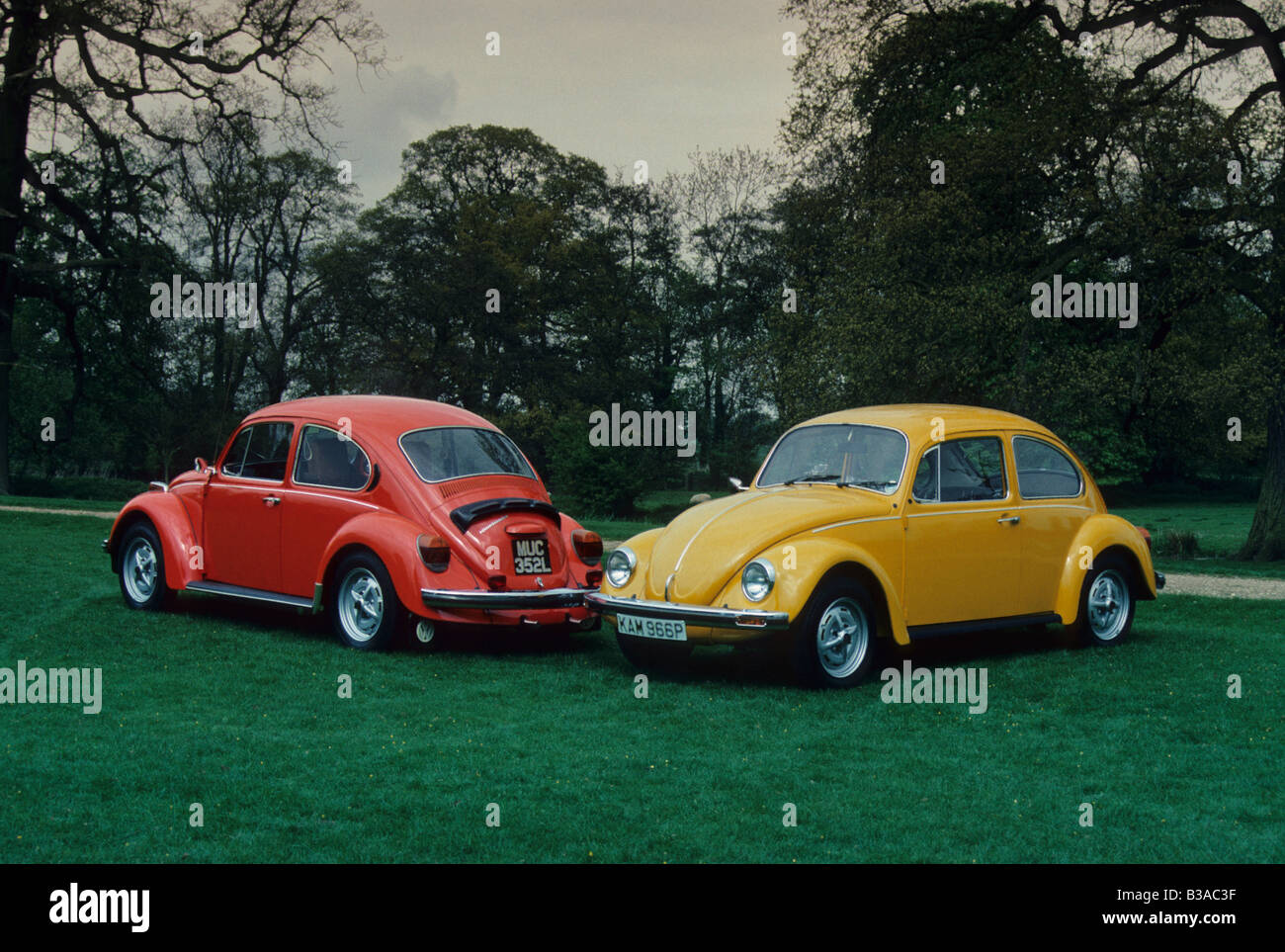 Volkswagen Beetle. Left 1973 GT, right 1975 1300 Stock Photo - Alamy