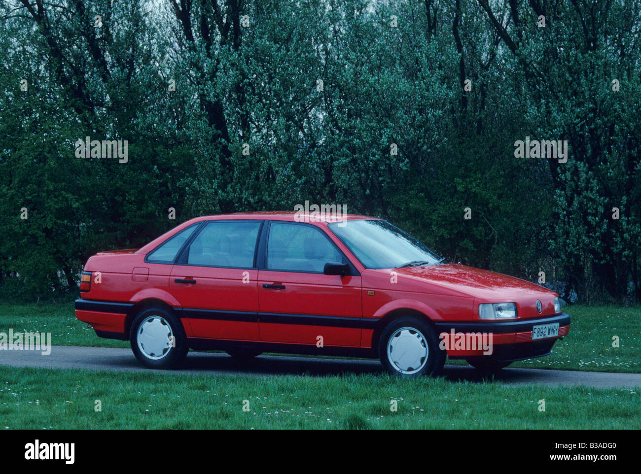 Volkswagen Passat Saloon GL of 1989. Model years 1988-97 Stock Photo ...