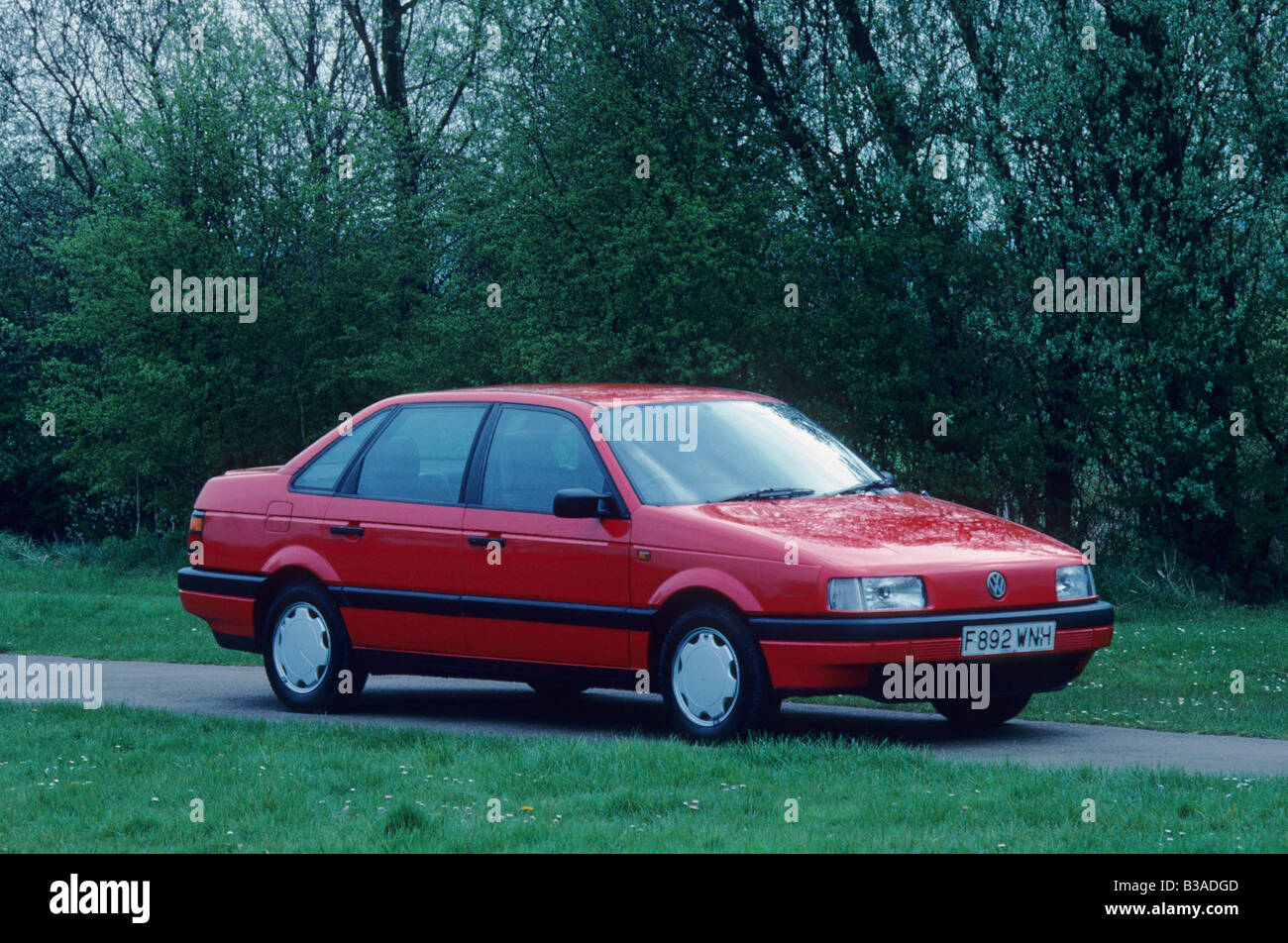 Volkswagen Passat Saloon GL of 1989. Model years 1988-97 Stock Photo ...