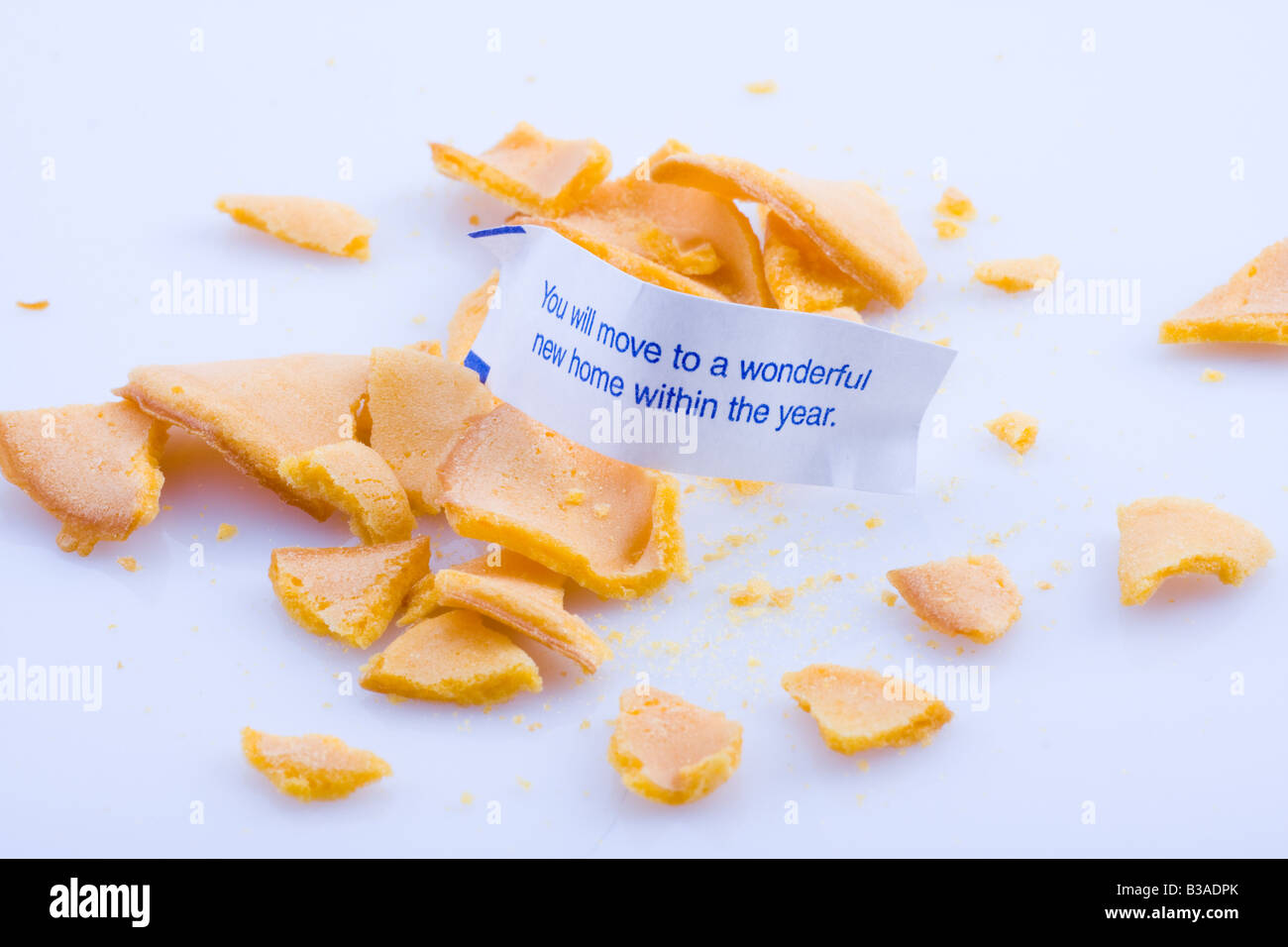 Broken fortune cookie hi-res stock photography and images - Alamy