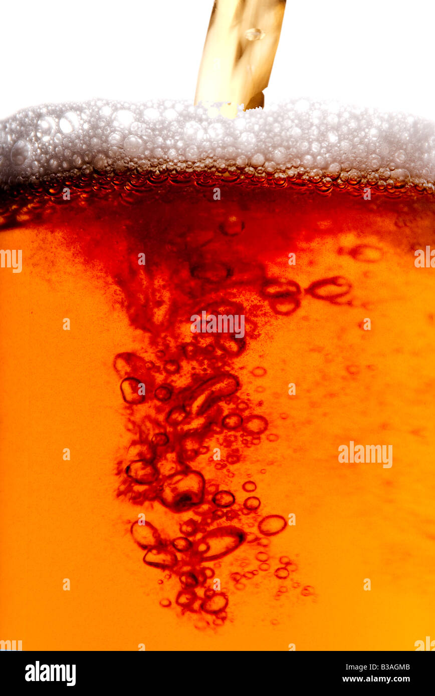 Beer pour hi-res stock photography and images - Alamy