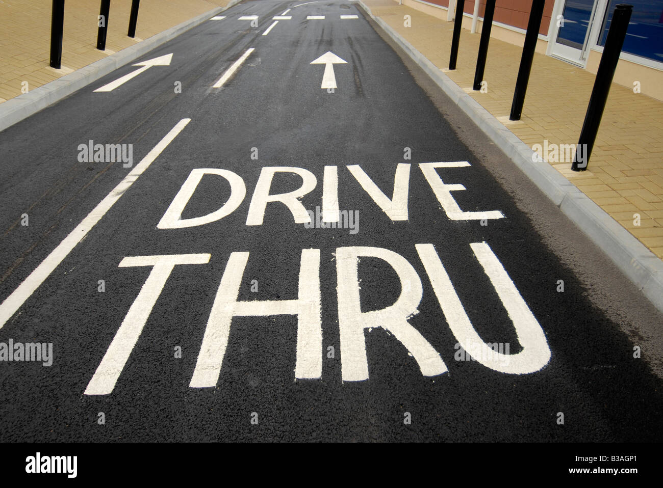 drive thru sign on the road Stock Photo - Alamy