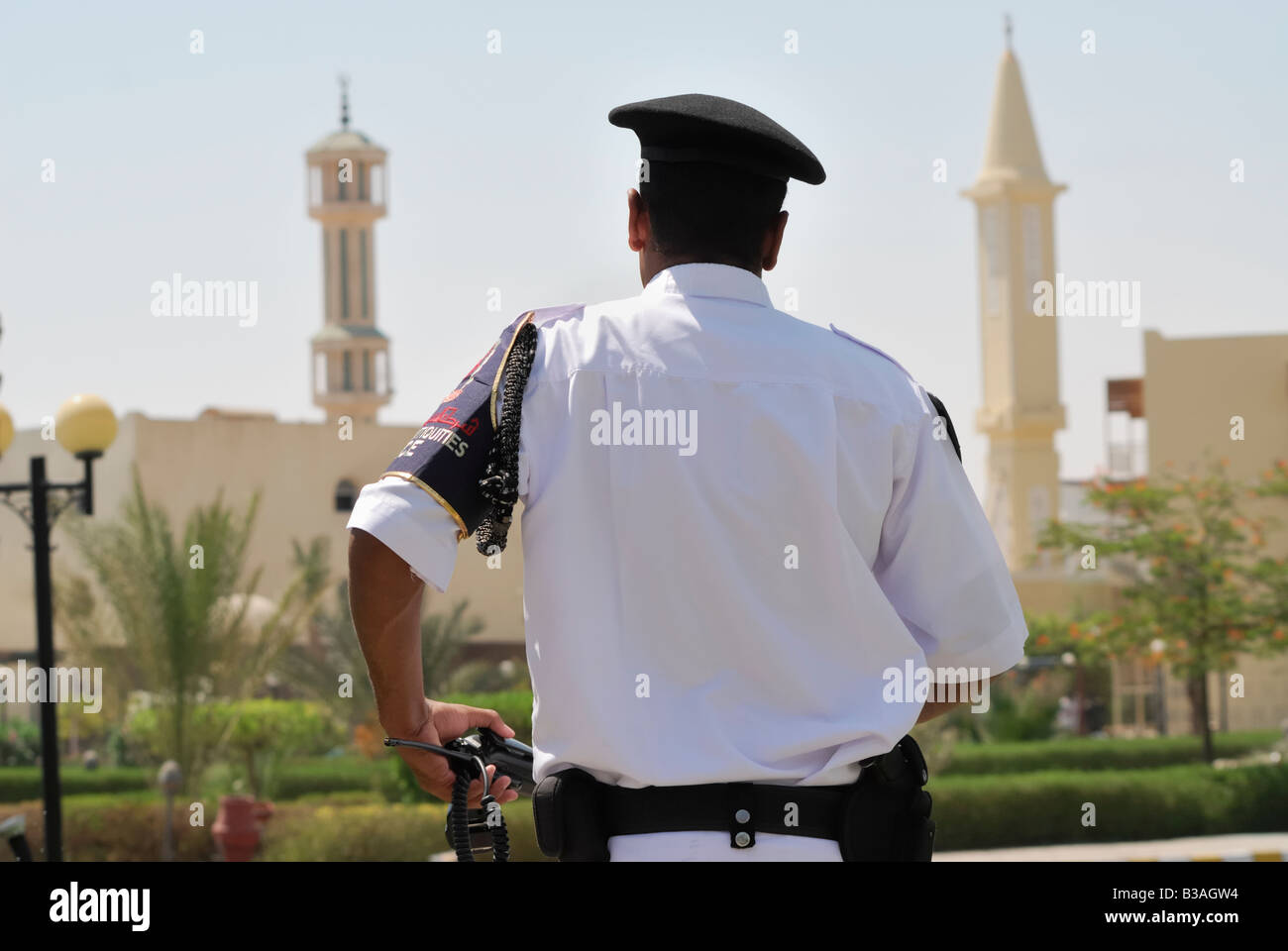 Egyptian policeman hi-res stock photography and images - Alamy