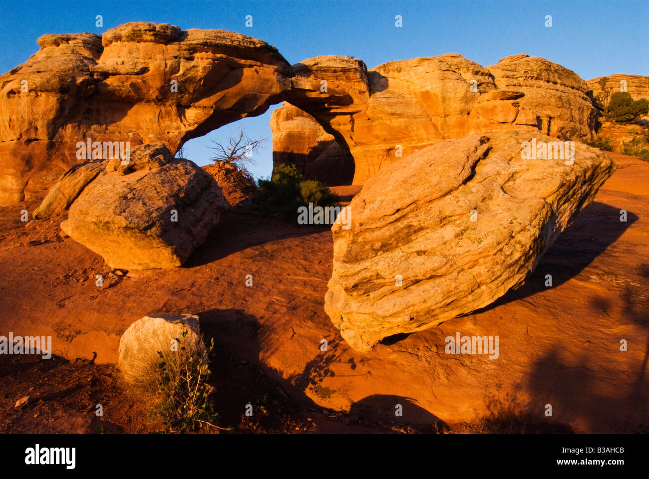 Broken Arch Formation In Arches High Resolution Stock Photography and ...
