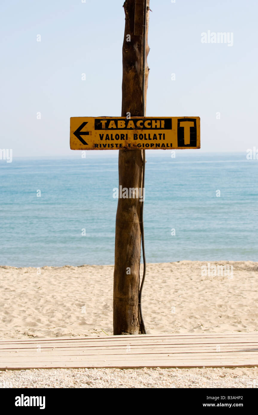 Beach near rome hi-res stock photography and images - Alamy