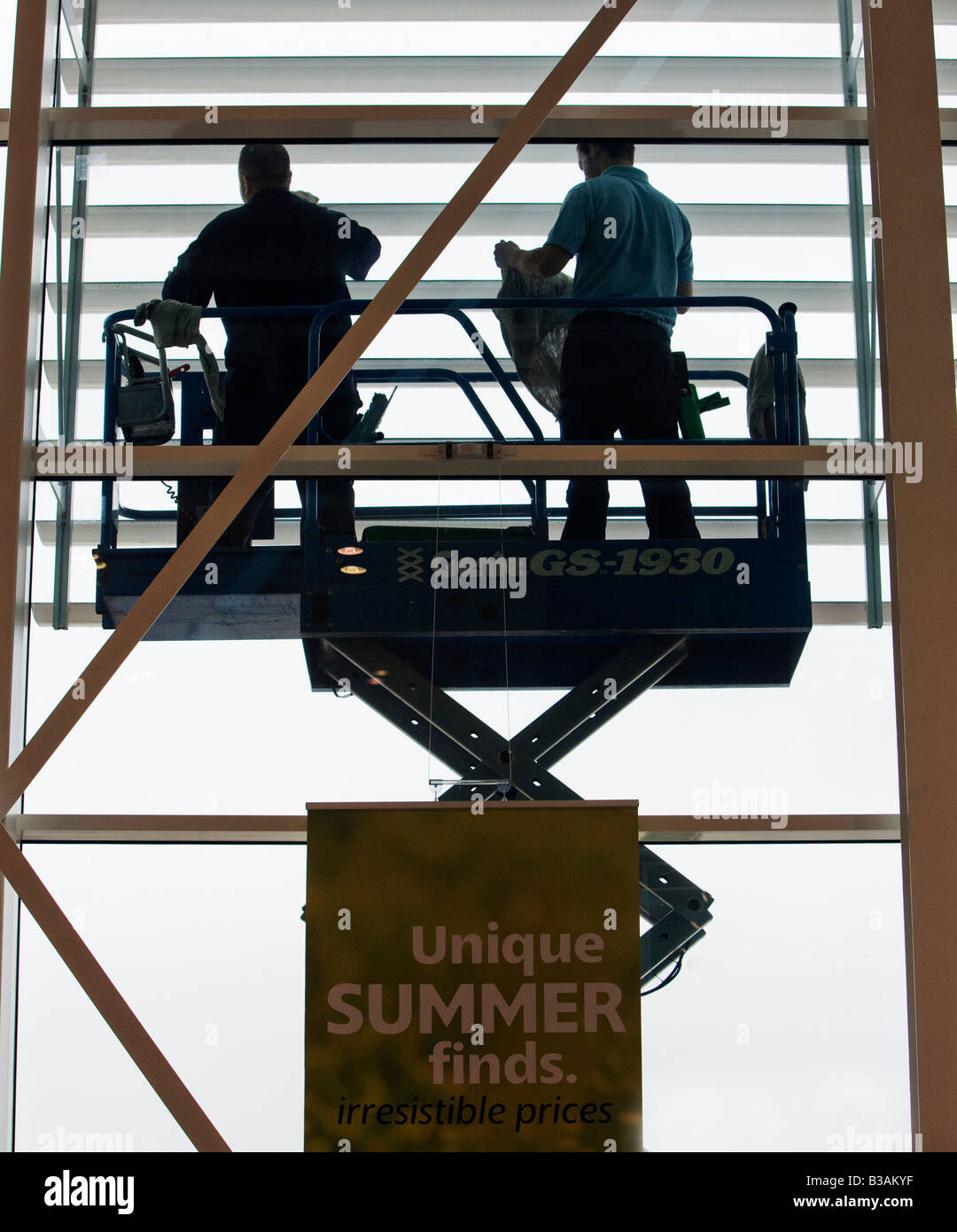 Washing outlet hi-res stock photography and images - Alamy