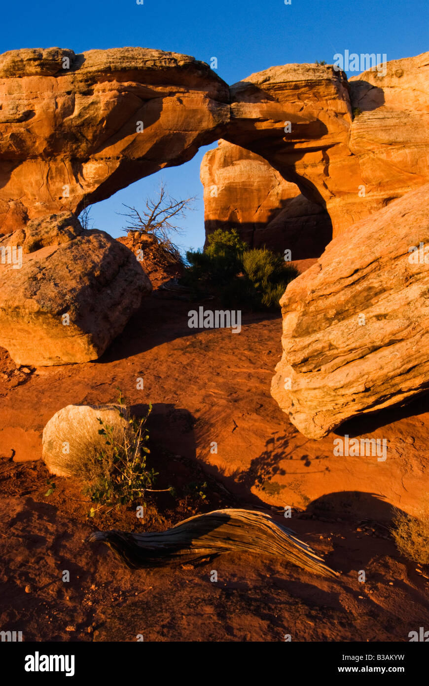 Broken Arch at sunrise Arches National Park Utah Stock Photo - Alamy