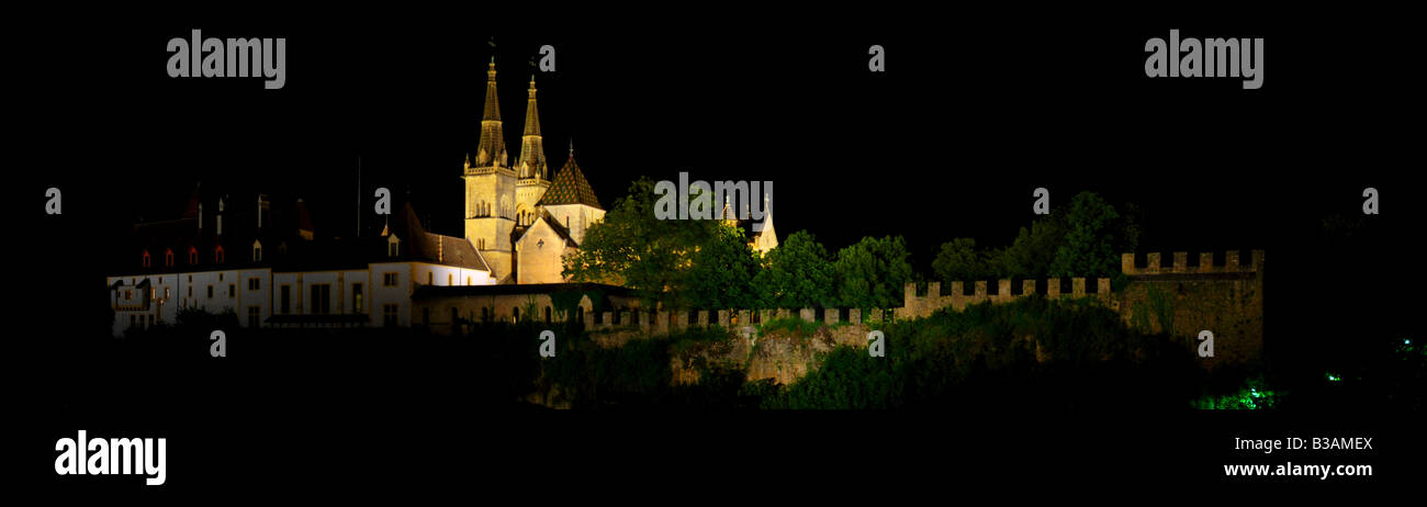 Night time view of "Chateau de Neuchâtel and "Collegiale". Prominent ...