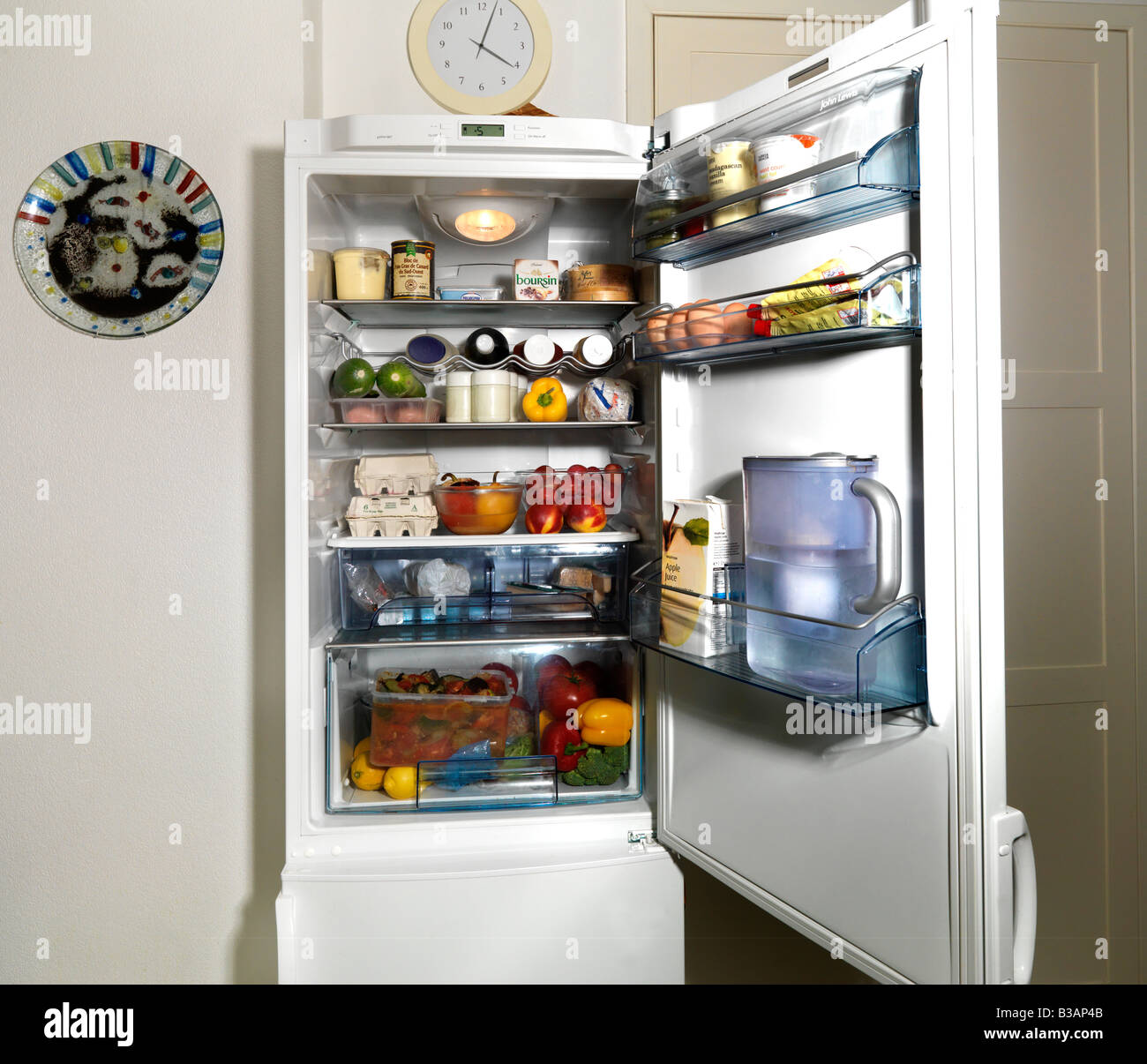 Packed Fridge High Resolution Stock Photography and Images - Alamy