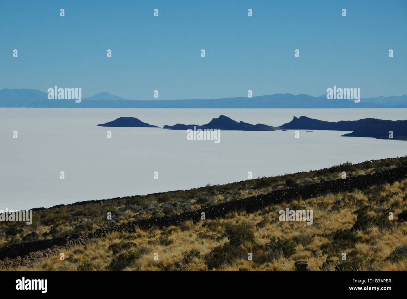View of the Salar de Uyuni from the edge of Volcan Tunupa, near the ...