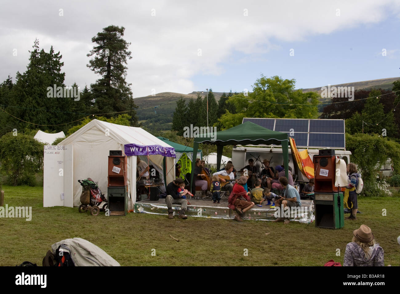 Solar powered stage at the Greenman festival 2008 Glanusk Park Brecon ...