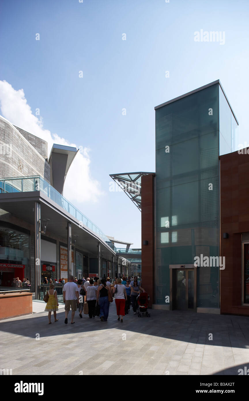 Liverpool One shopping centre Stock Photo - Alamy