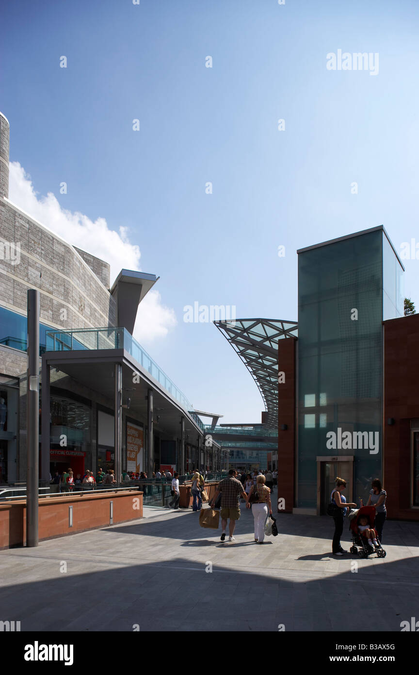 Liverpool One shopping centre Stock Photo - Alamy