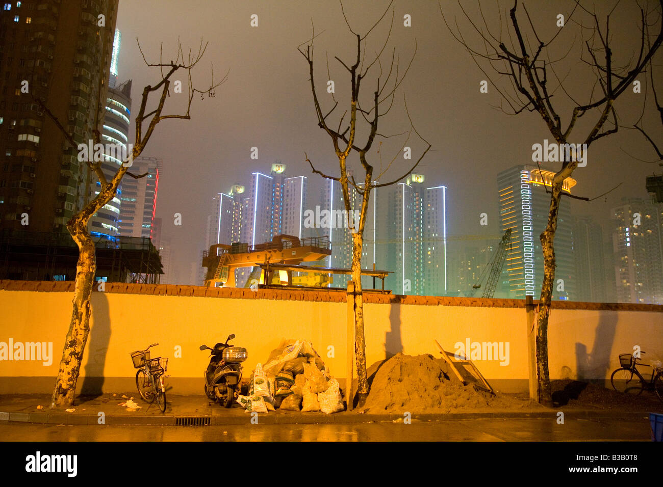 Night scene of Shanghai Stock Photo - Alamy