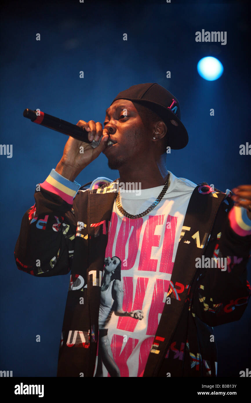 Dizzy rascal concert hi-res stock photography and images - Alamy