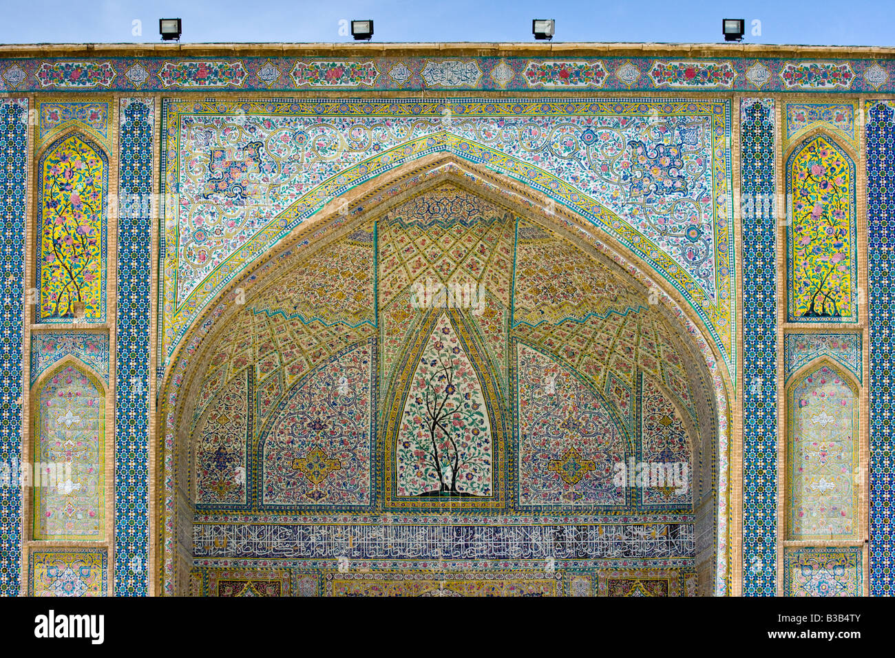 Ornate Decoration inside Masjid Vakil or Regents Mosque in Shiraz Iran ...